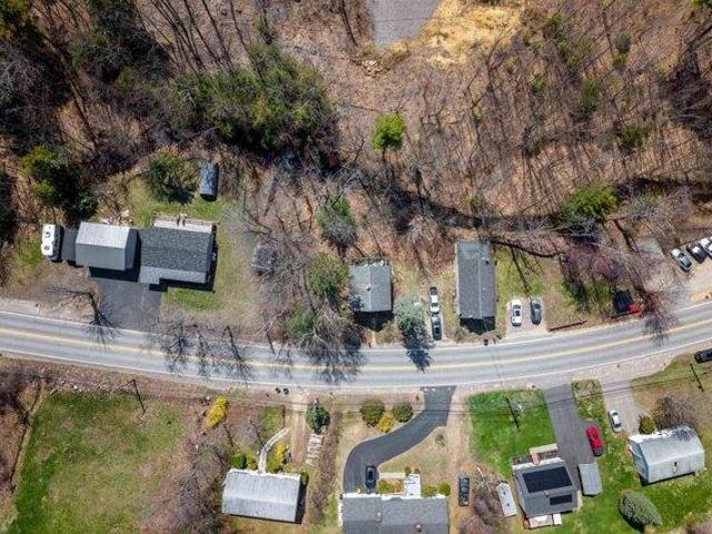 house with 3 bedroom, Laconia NH DS103440687