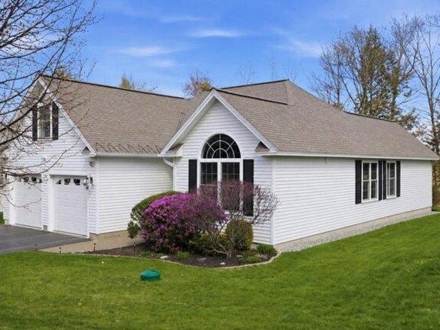 house with 3 bedroom, Laconia NH DS103441068