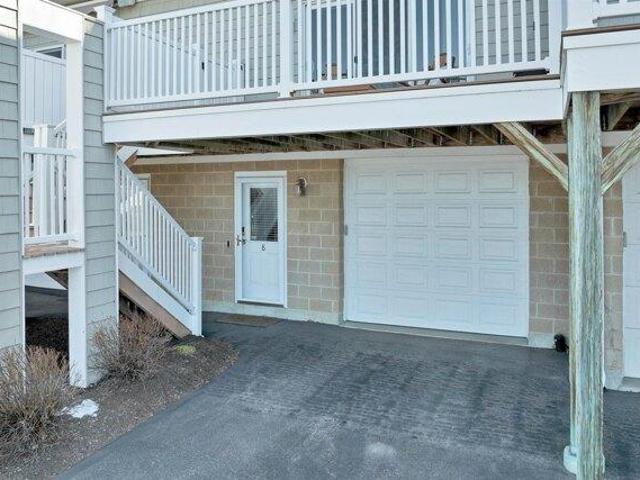 house with 3 bedroom, Laconia NH ES105093735