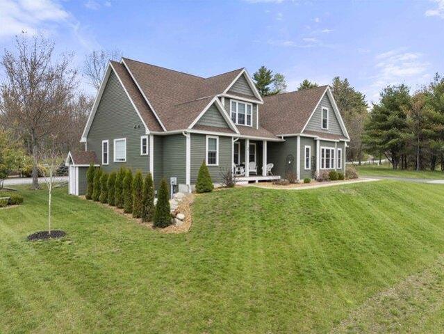 house with 3 bedroom, Laconia NH ES105105075