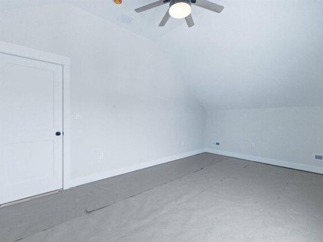 house with 3 bedroom, Laconia NH ES103248804