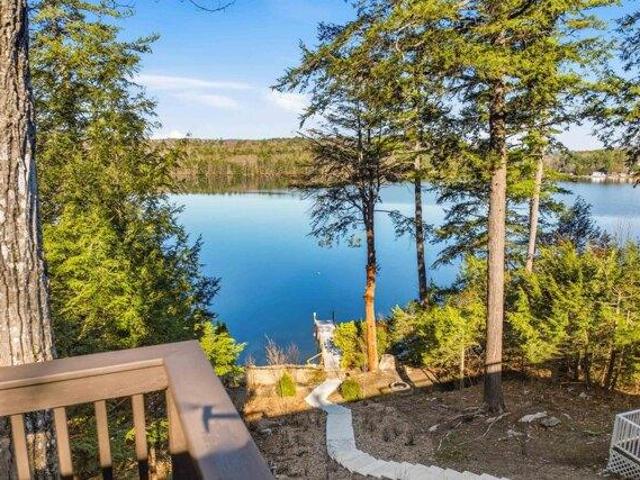 house with 3 bedroom, Laconia NH ES103439333