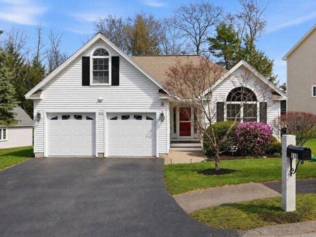 house with 3 bedroom, Laconia NH ES103441068