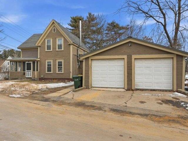 house with 3 bedroom, Laconia NH ES103496022