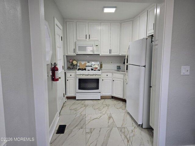 house with 3 bedroom, Lakehurst NJ ES105206533