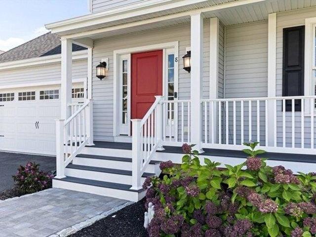 house with 3 bedroom, Lakeville MA DLS102776125
