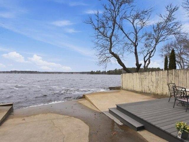 house with 3 bedroom, Lakeville MA DS102828668