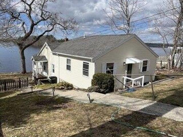house with 3 bedroom, Lakeville MA ES103440847