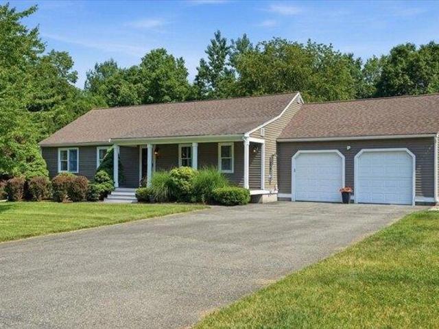 house with 3 bedroom, Lakeville MA ES104569557
