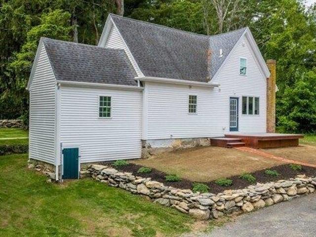 house with 3 bedroom, Lakeville MA ES104649845