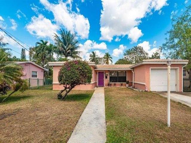 house with 3 bedroom, Lauderdale Lakes FL DLS92492276