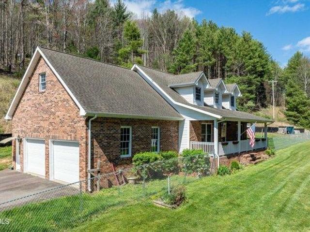 house with 3 bedroom, Laurel Bloomery TN DS92667207