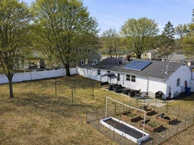 house with 3 bedroom, Lawrence MA DS102445342