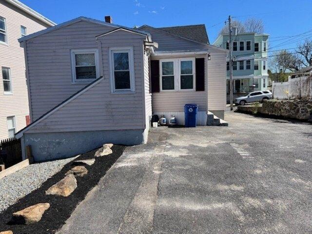 house with 3 bedroom, Lawrence MA DS102478556