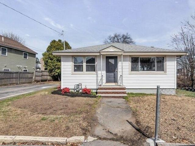 house with 3 bedroom, Lawrence MA DS102634477
