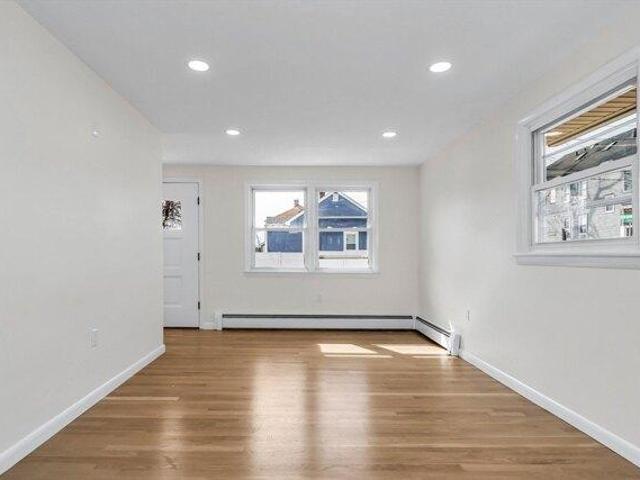 house with 3 bedroom, Lawrence MA DS103099910