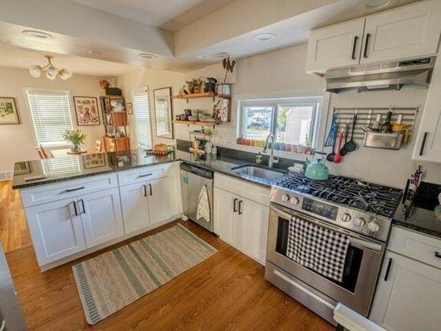 house with 3 bedroom, Lawrence MA DS104149389