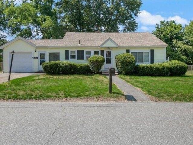 house with 3 bedroom, Lawrence MA ES104544156