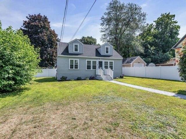 house with 3 bedroom, Lawrence MA ES105107590