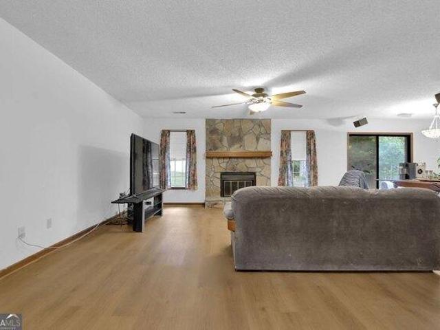house with 3 bedroom, Lawrenceville GA ES104900458