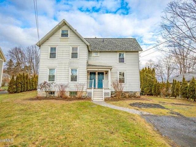 house with 3 bedroom, Lenox MA DLS102370093