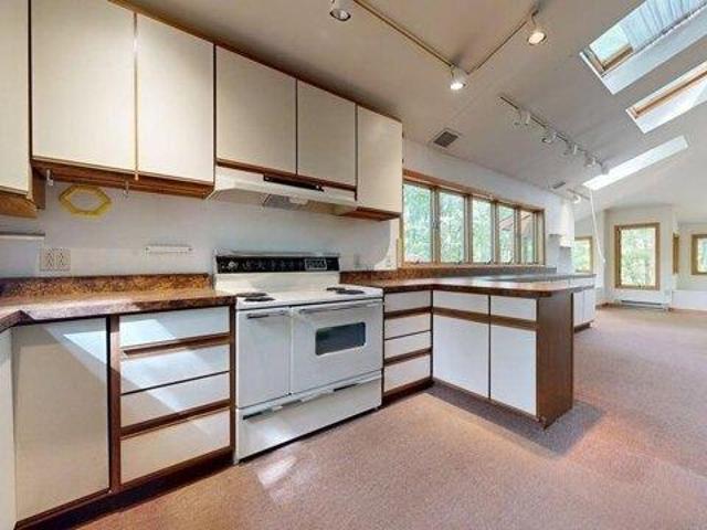house with 3 bedroom, Lenox MA ES103666726