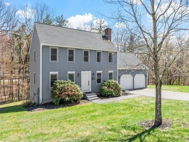 house with 3 bedroom, Leominster MA DLS102255670