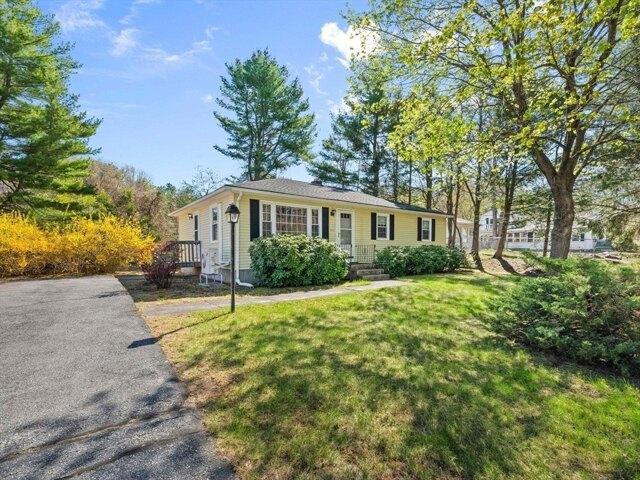 house with 3 bedroom, Leominster MA DS103070645