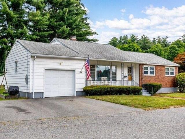 house with 3 bedroom, Leominster MA ES104352670