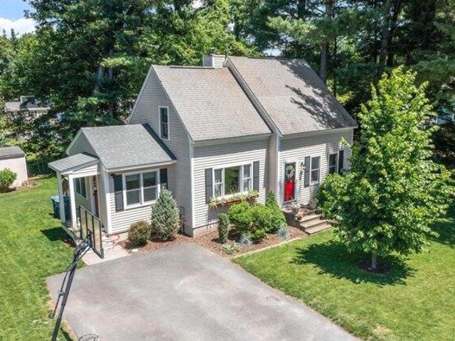 house with 3 bedroom, Leominster MA ES104514573