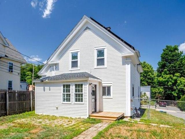 house with 3 bedroom, Leominster MA ES105040533