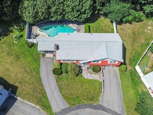 house with 3 bedroom, Leominster MA ES105141267