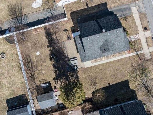 house with 3 bedroom, Leominster MA ES102860336