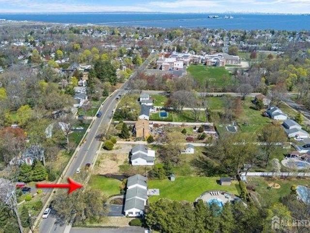 house with 3 bedroom, Leonardo NJ ES104832170