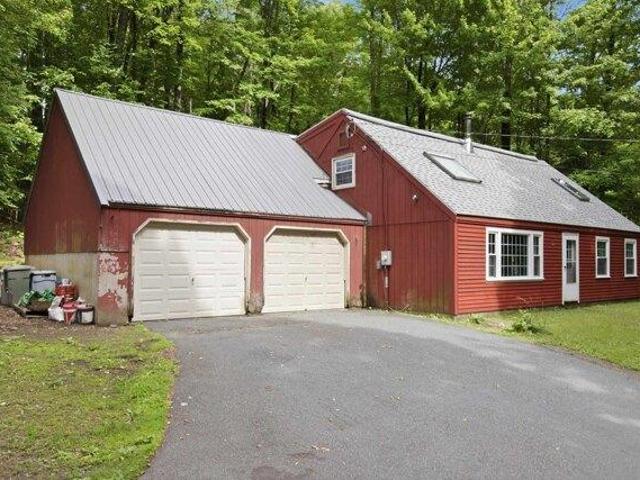 house with 3 bedroom, Lebanon NH ES104605787