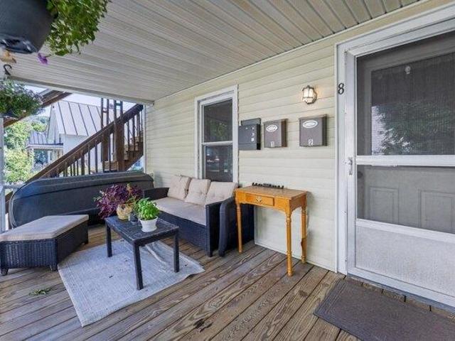 house with 3 bedroom, Lebanon NH ES105141252
