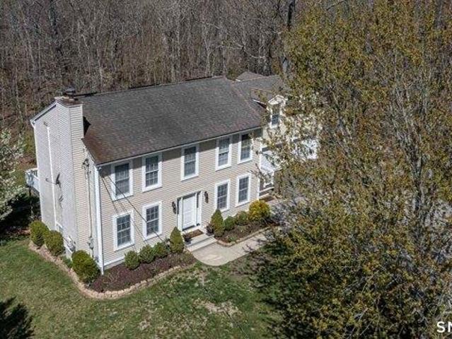 house with 3 bedroom, Ledyard CT DLS102315774