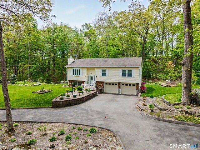 house with 3 bedroom, Ledyard CT DS104262606