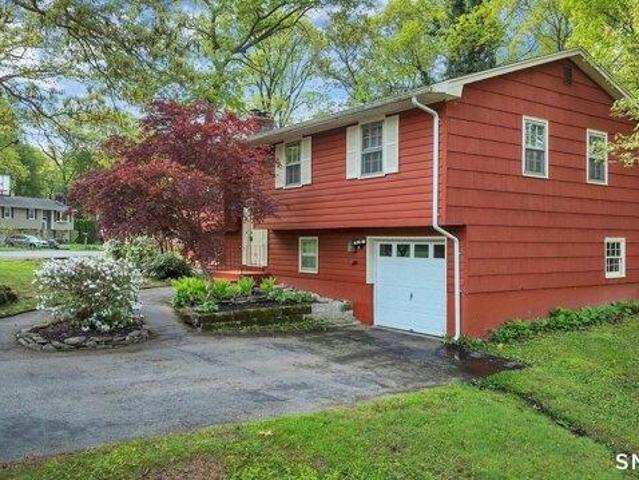 house with 3 bedroom, Ledyard CT DS103431980