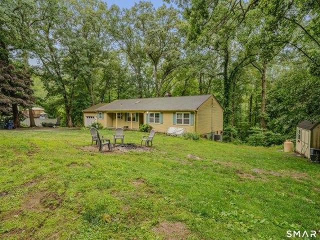 house with 3 bedroom, Ledyard CT ES104442131