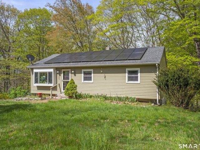 house with 3 bedroom, Ledyard CT ES103160592