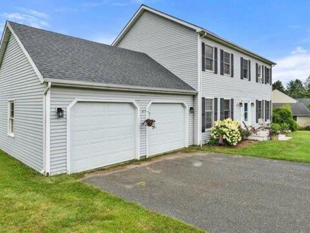 house with 3 bedroom, Lee MA ES105114080