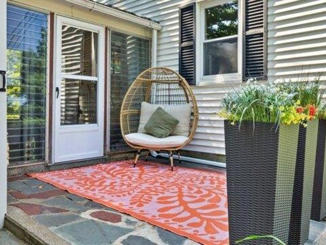 house with 3 bedroom, Lee MA ES105240658