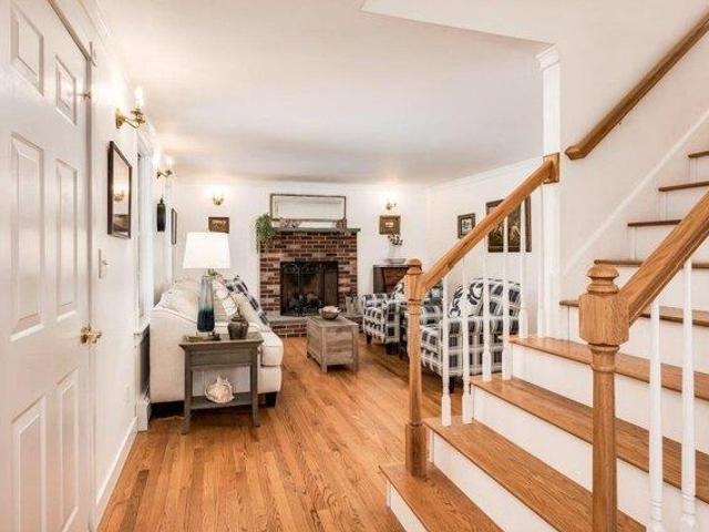 house with 3 bedroom, Lee NH DS101781073