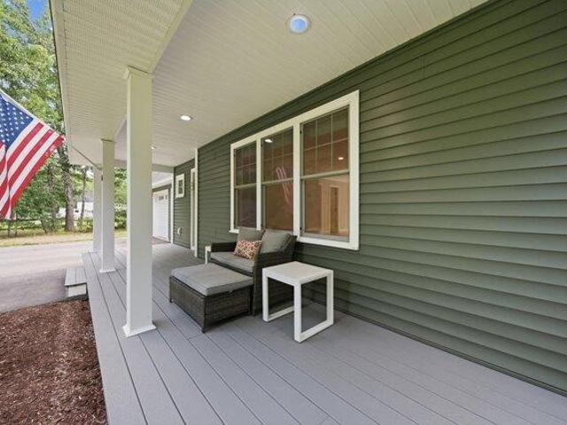 house with 3 bedroom, Lee NH ES105095148