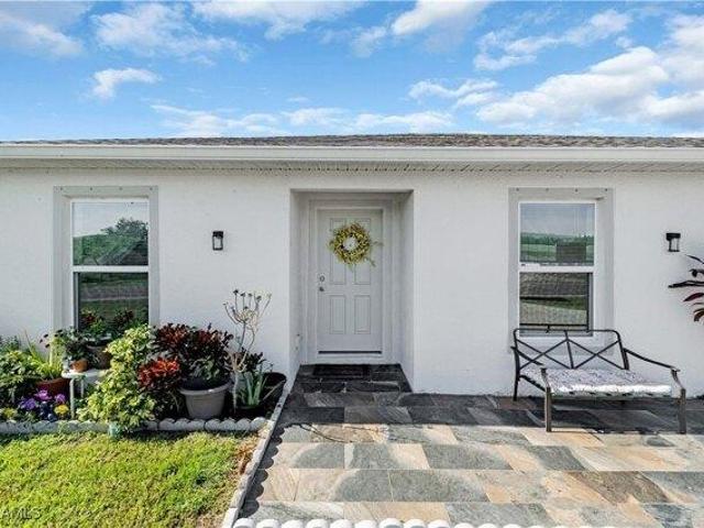 house with 3 bedroom, Lehigh Acres FL DLS92372452