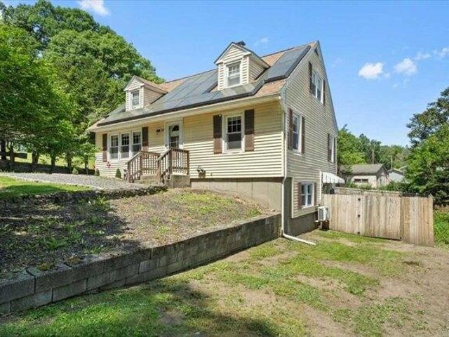 house with 3 bedroom, Leicester MA DS103850347