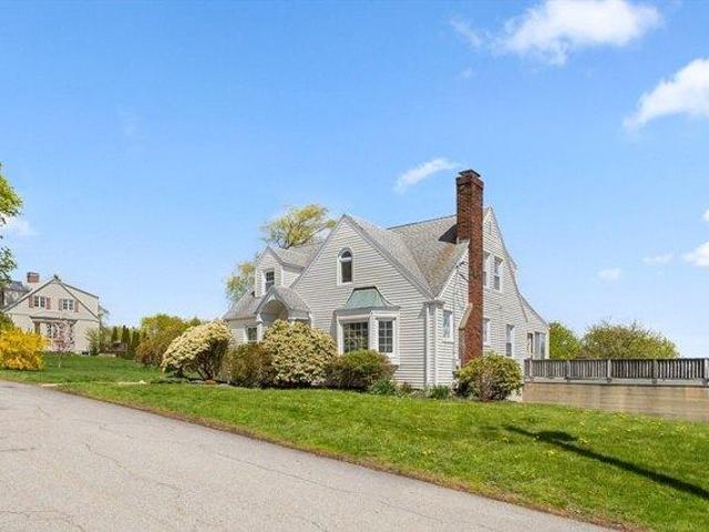 house with 3 bedroom, Leicester MA ES103223151