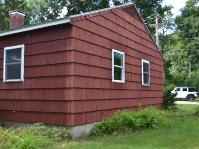 house with 3 bedroom, Leicester MA ES105127282