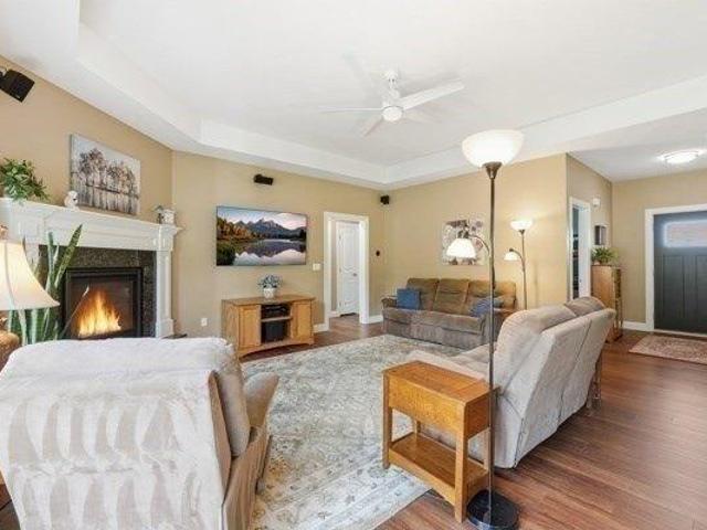house with 3 bedroom, Leicester MA ES105175086